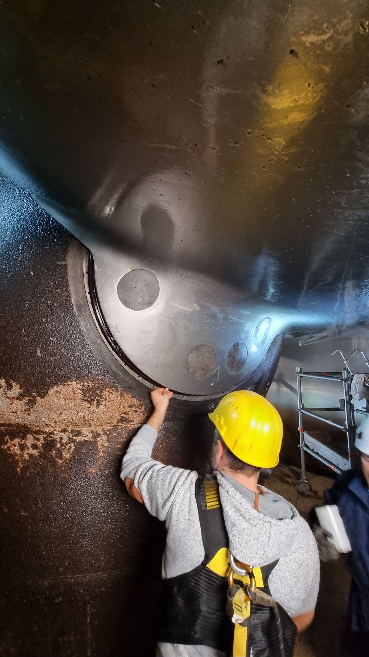 Chesterton Kaplan Turbine Runner Blade Trunnion Split Seal